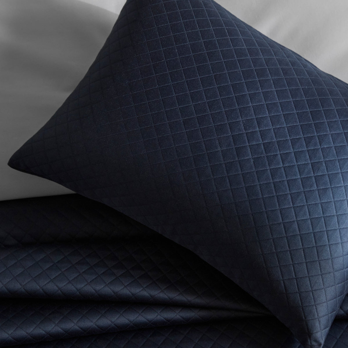Matouk Petra 100% Cotton Coverlet, Shams, Bedskirt + Box Spring Covers ...