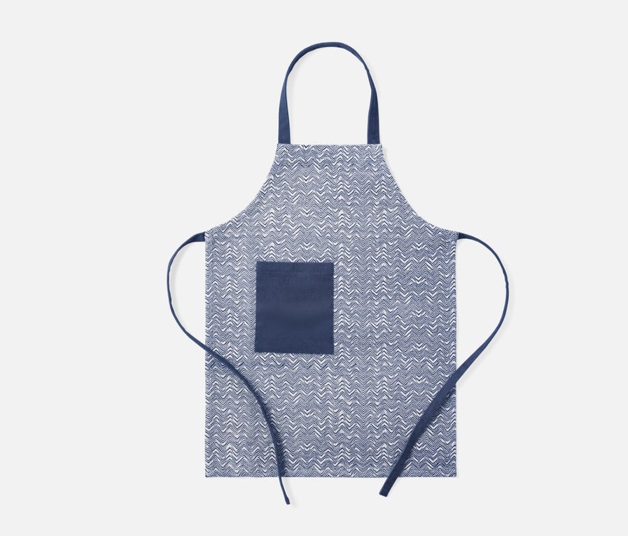 Blue Pheasant Dallas Apron – The Picket Fence