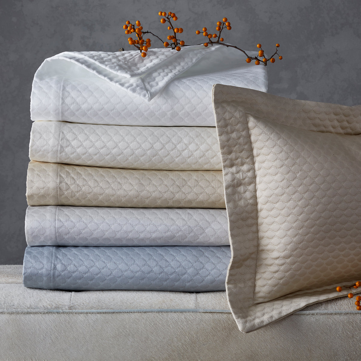 Matouk Pearl Matelasse Coverlet – The Picket Fence