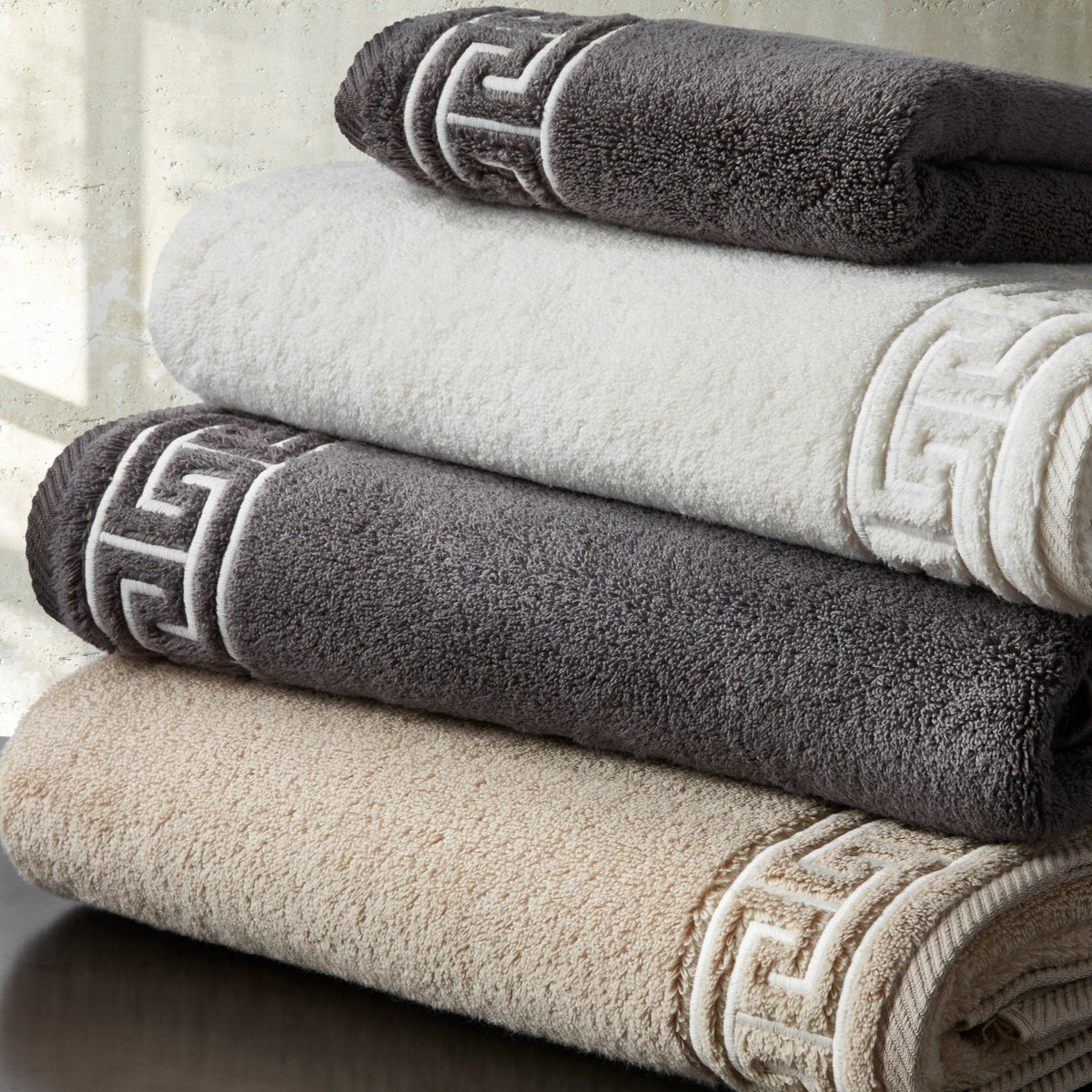 Matouk Adelphi Hand Towel -20x32 – The Picket Fence