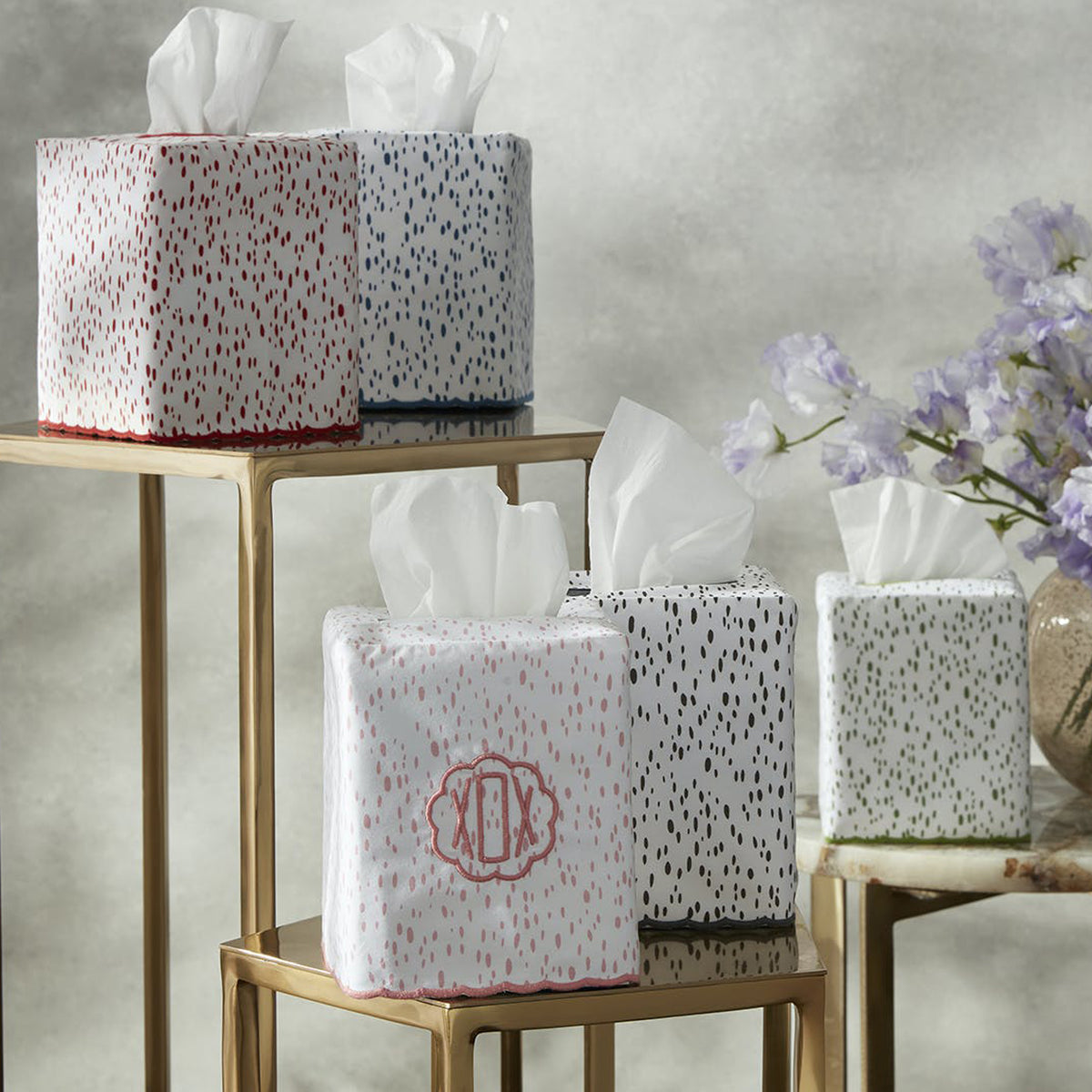 Matouk Schumacher Celine Tissue Box Cover – The Picket Fence